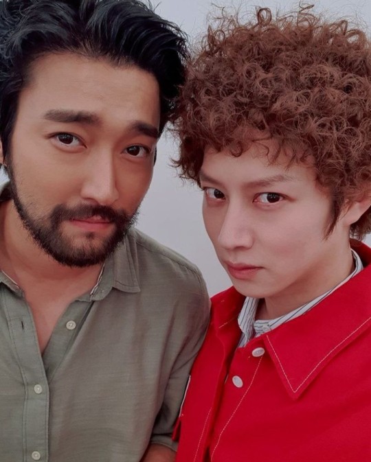 SUPER JUNIOR – KIM HEE CHUL, CHOI SI WON – KSTATION TV