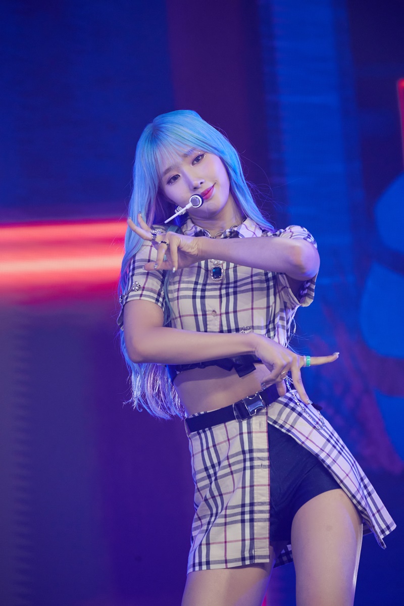 HOT ISSUE – YEBIN Performance (3) – KSTATION TV