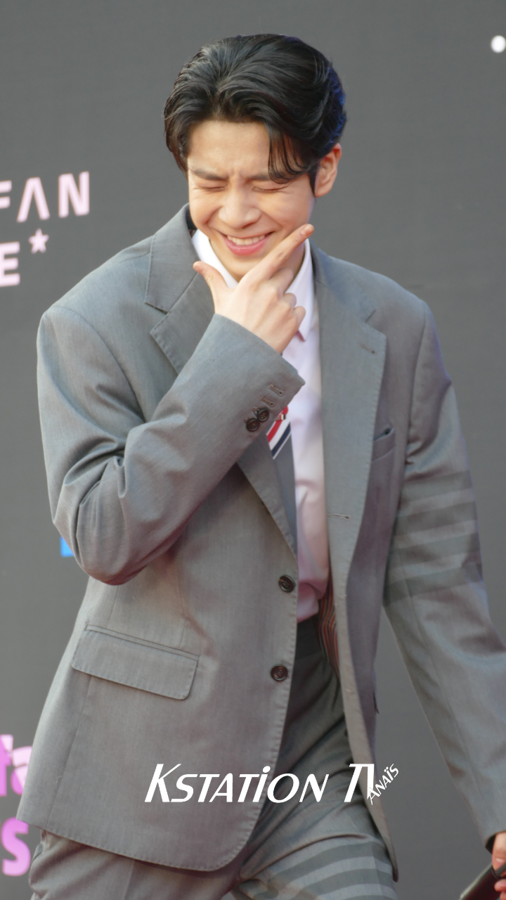 RED CARPET – JUNG DONGWON – KSTATION TV