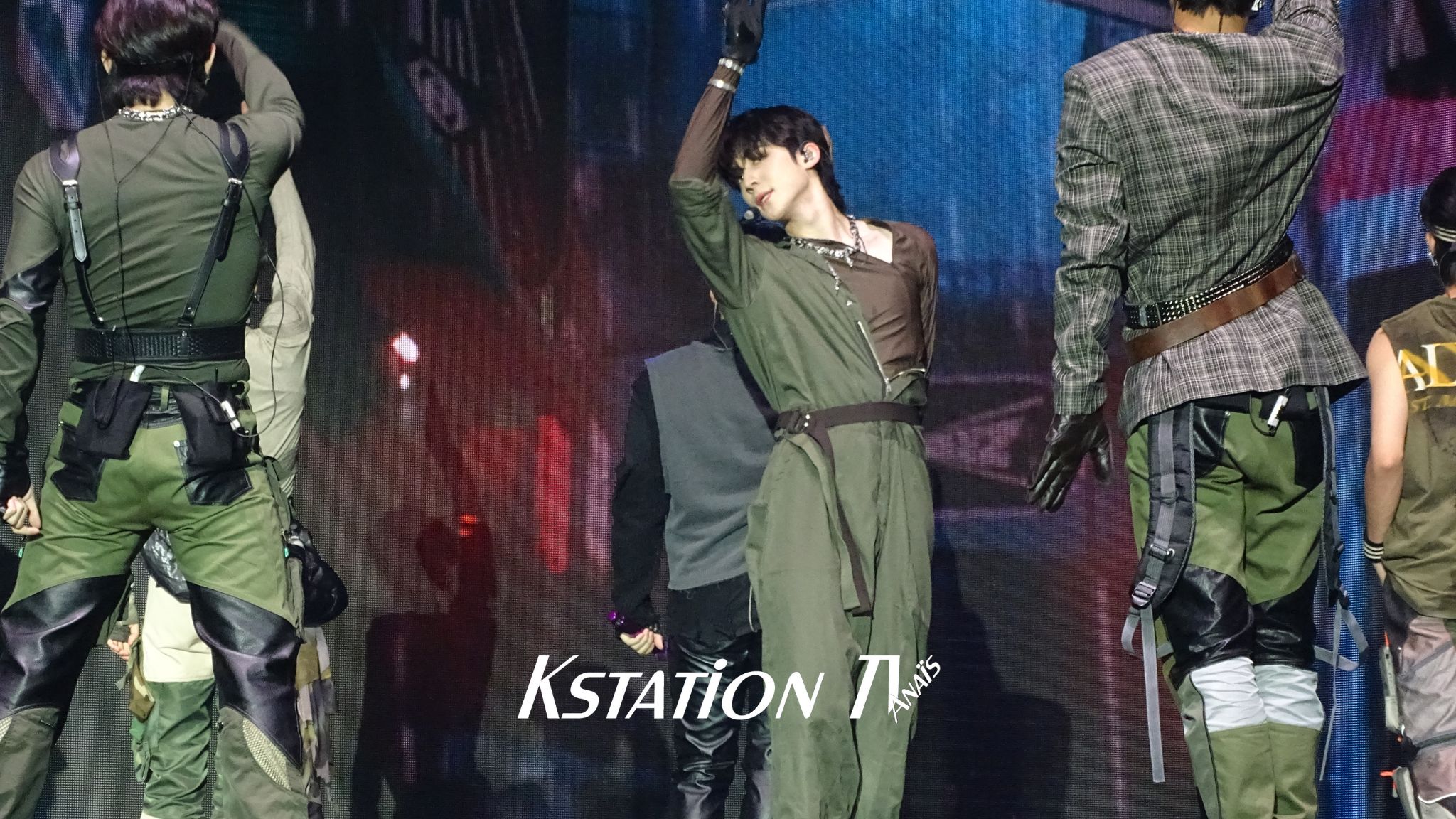 ATEEZ – Performance Outlaw (13) – KSTATION TV