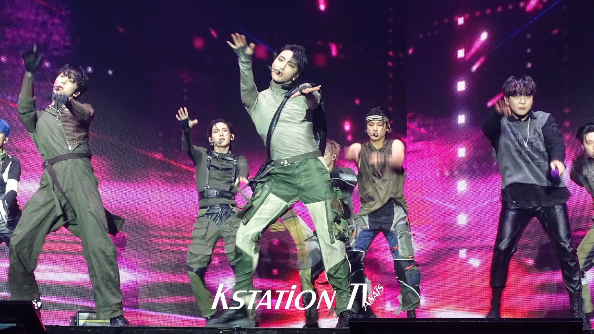ATEEZ – Performance Outlaw (15) – KSTATION TV