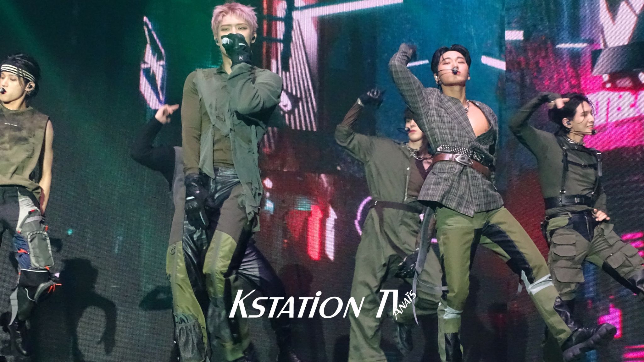 ATEEZ – Performance Outlaw (9) – KSTATION TV