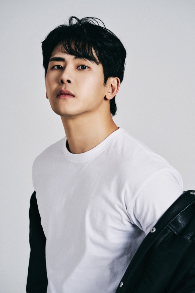 LEE HO WON – KSTATION TV