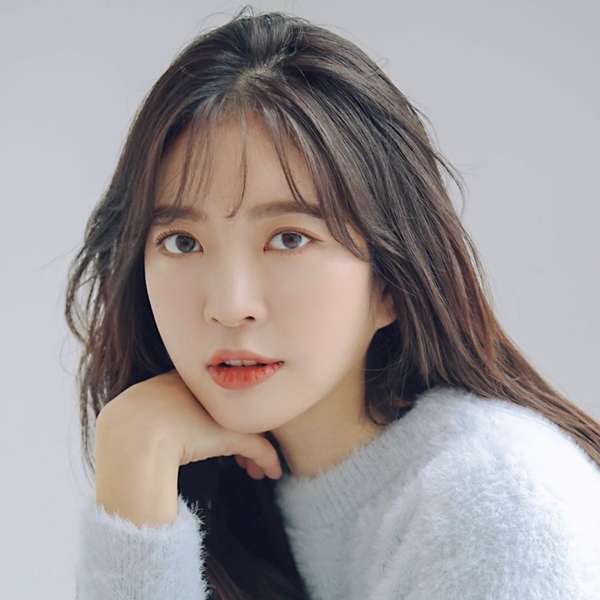 CHO AH YOUNG (1) – KSTATION TV