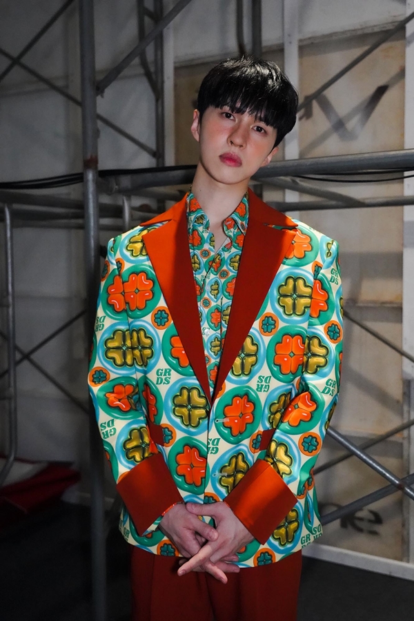 YES I KEN (4) – KSTATION TV