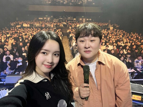 HUH GAK, Elisia – KSTATION TV