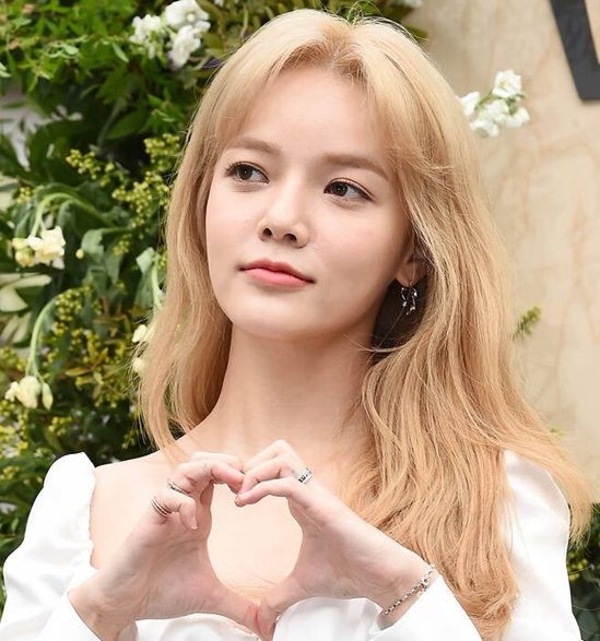 SHIN JIMIN – KSTATION TV